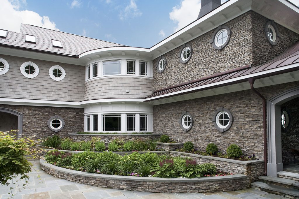 Nantucket Stacked Stone - Lusco Brick and Stone Wichita KS
